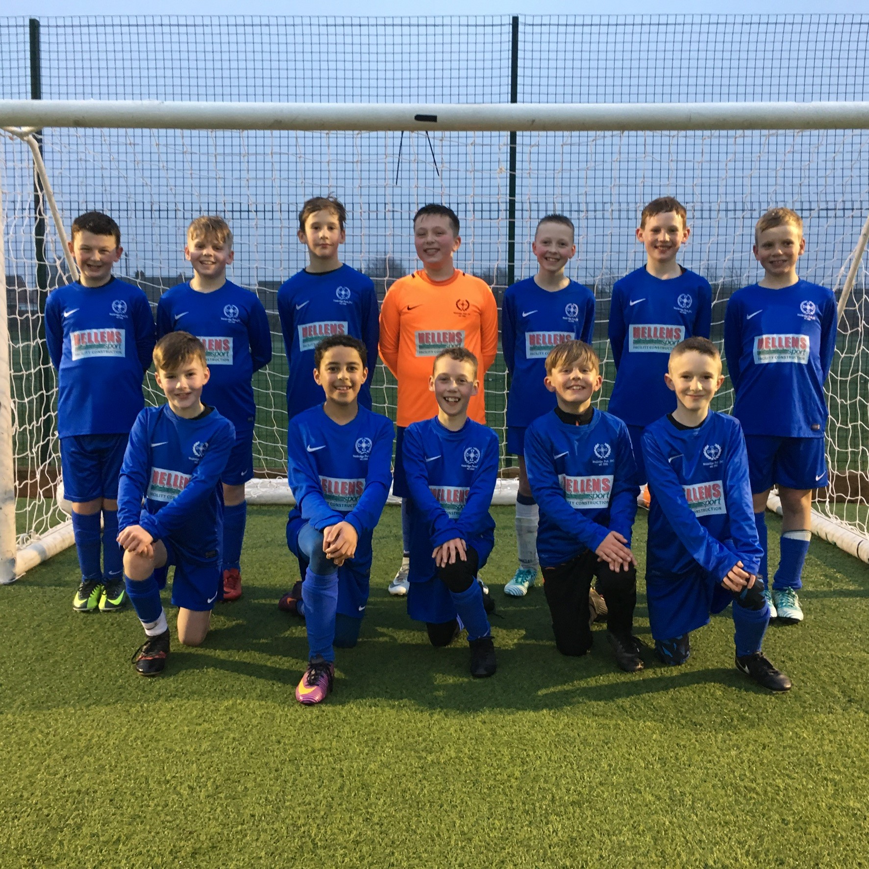 Hellens donates to Waldridge Park Junior Football Club - Hellens Group